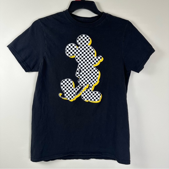 Disney | Shirts | Disney Checkered Mickey Mouse Graphic Tshirt Mens ...